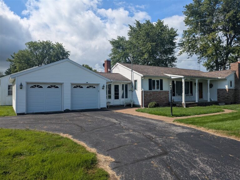 Live Public Auction – Jerry and Peggy Thomann Estate – Rothrock Auctions